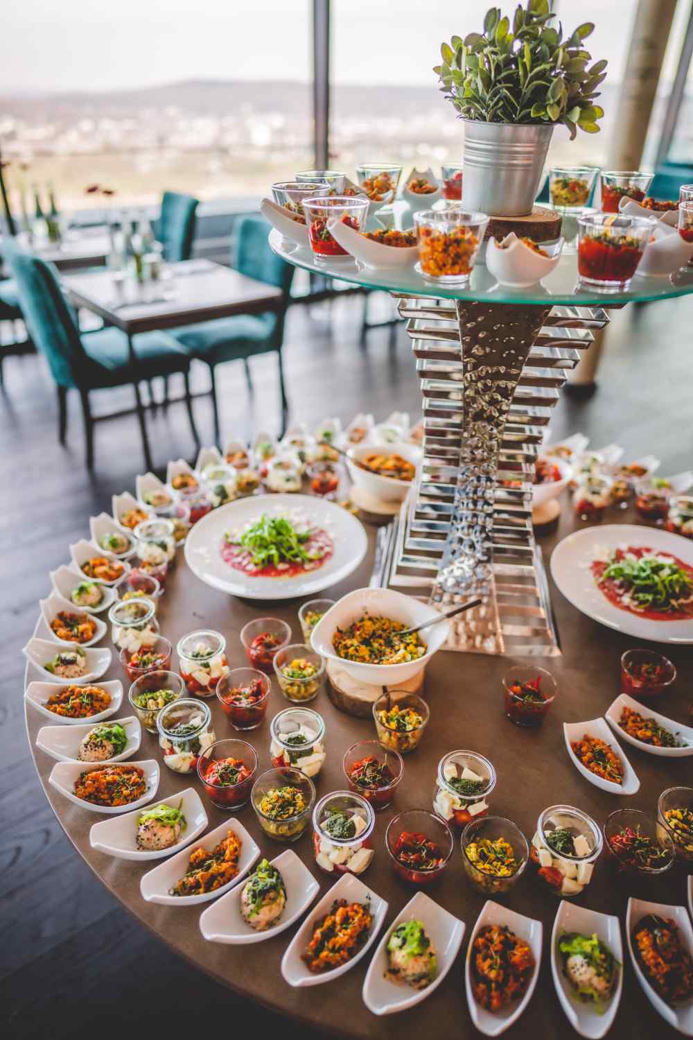 Galerie Brunch Bonn auf der 17. Etage mit Ausblick