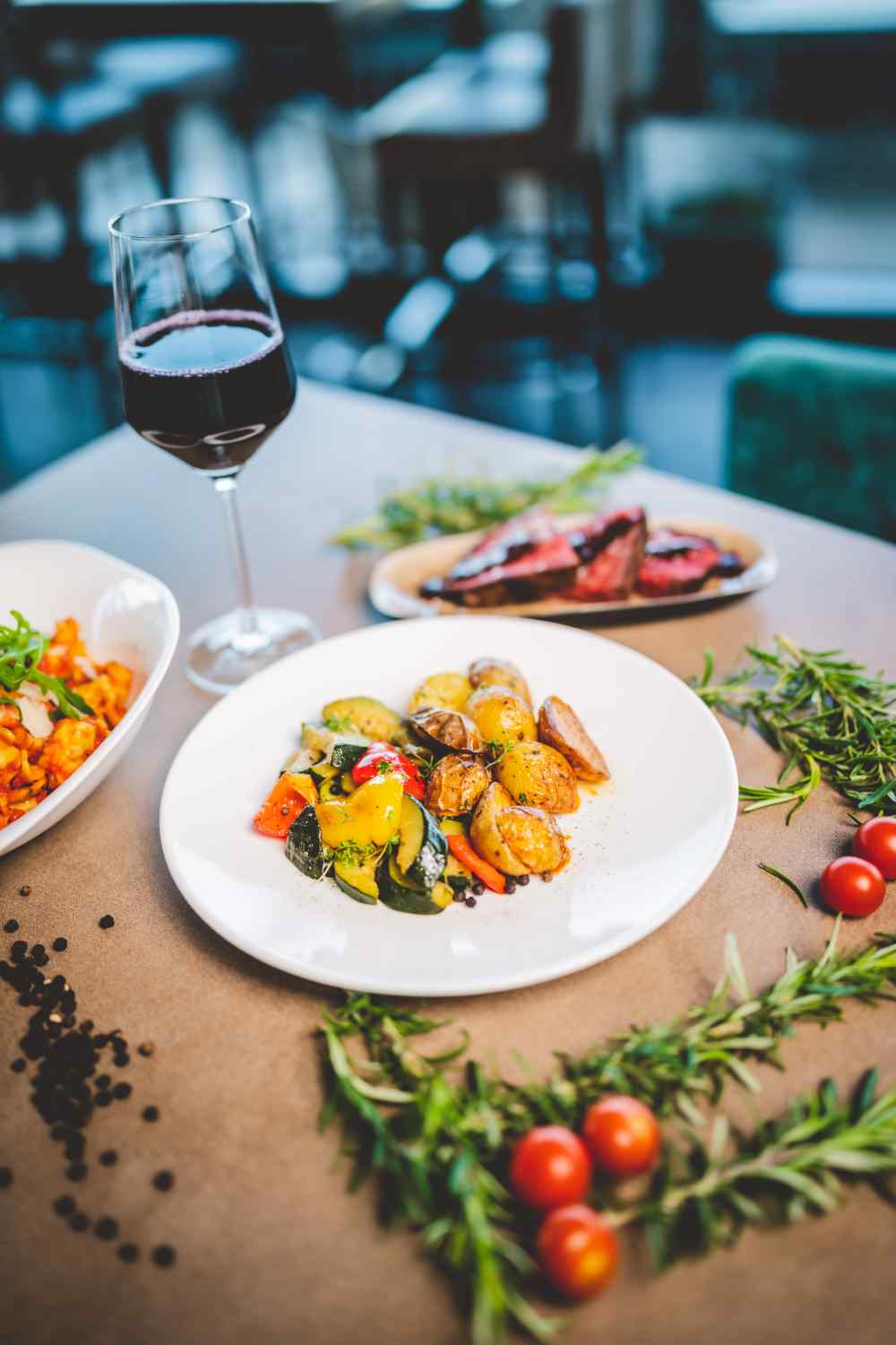 Galerie Brunch Bonn auf der 17. Etage mit Ausblick